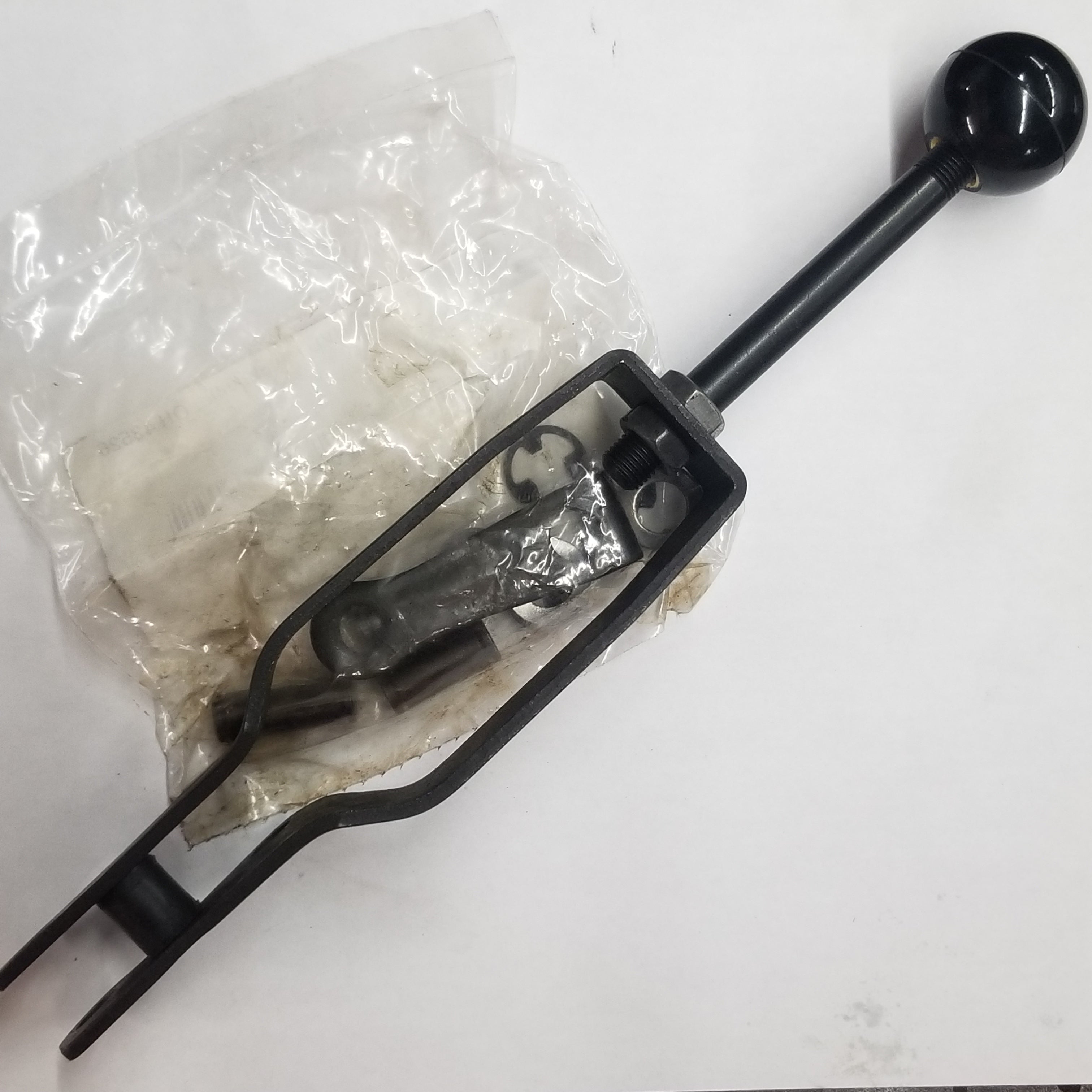 Valve Bank 8" Handle Only; DV20 – Canvac Systems Inc